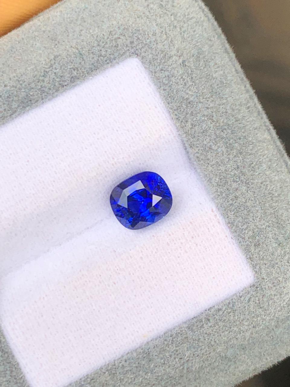 Saphir Bleu • 2,57ct
