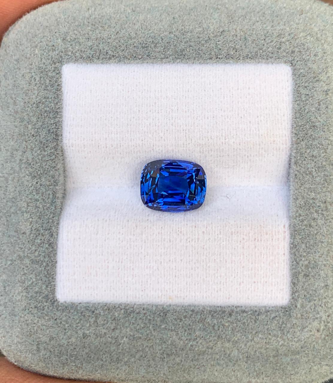 saphir bleu • 3,02 ct